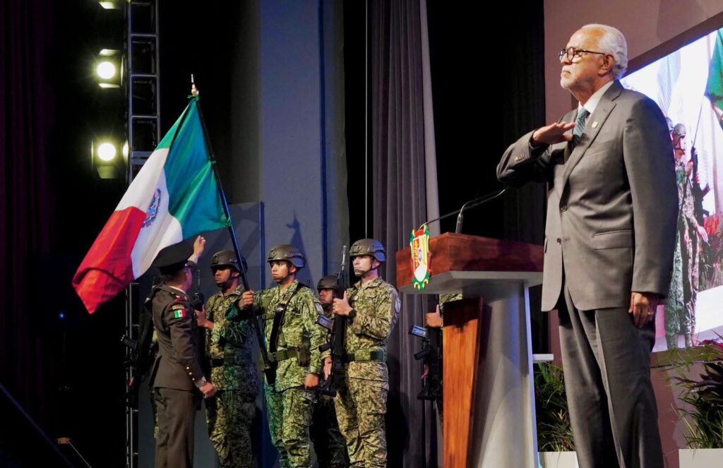 Valiente y productivo el 4to informe del Dr. Miguel Ángel Navarro ...